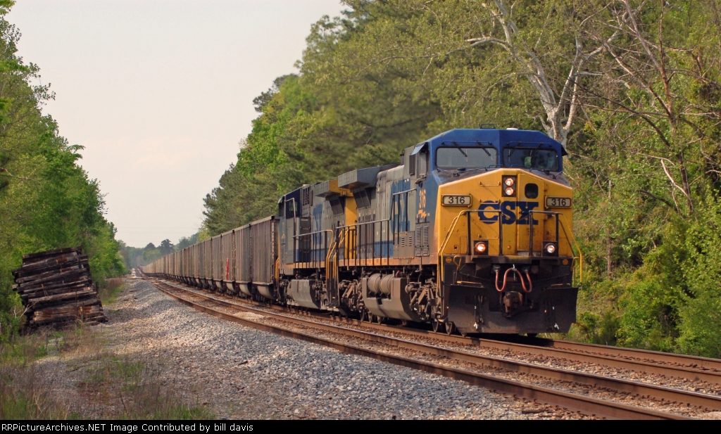 CSX 316 leads loads for newport news